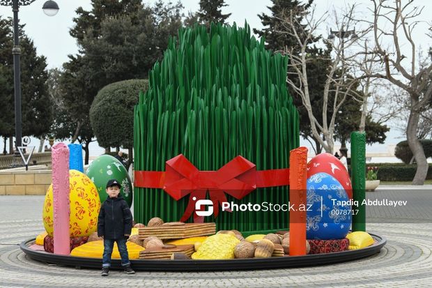 Bakı bulvarı Novruz bayramına hazırdır – FOTOREPORTAJ